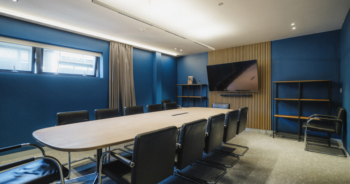 FACT | Meeting Room